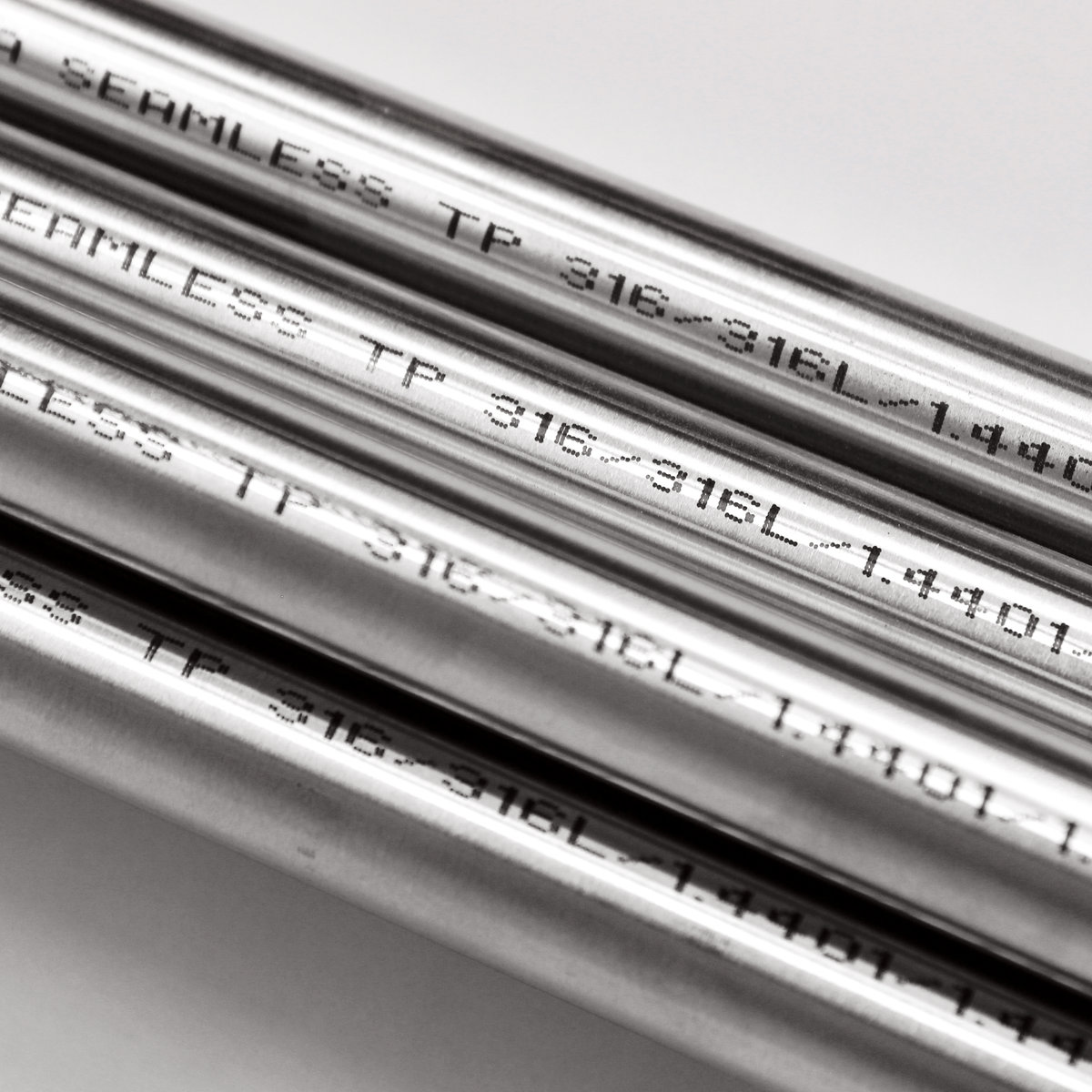 Seamless Stainless Steel - Tubing - TP316-316L - 6000mm – e-Pipex